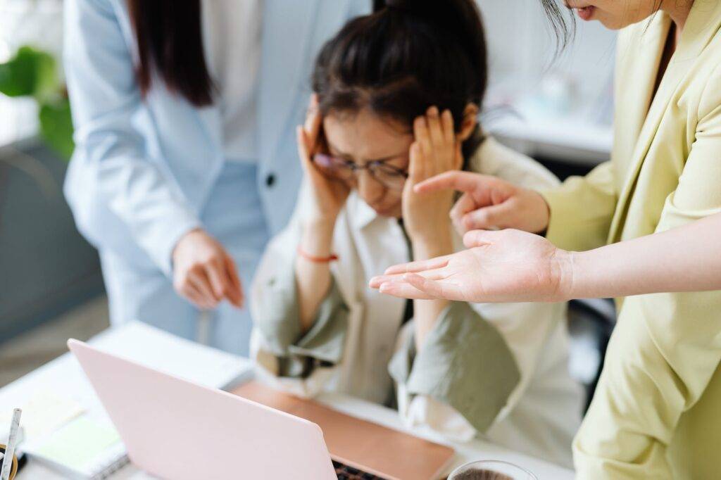 Workplace Hydration: Understanding Its Importance and Guidelines for ...