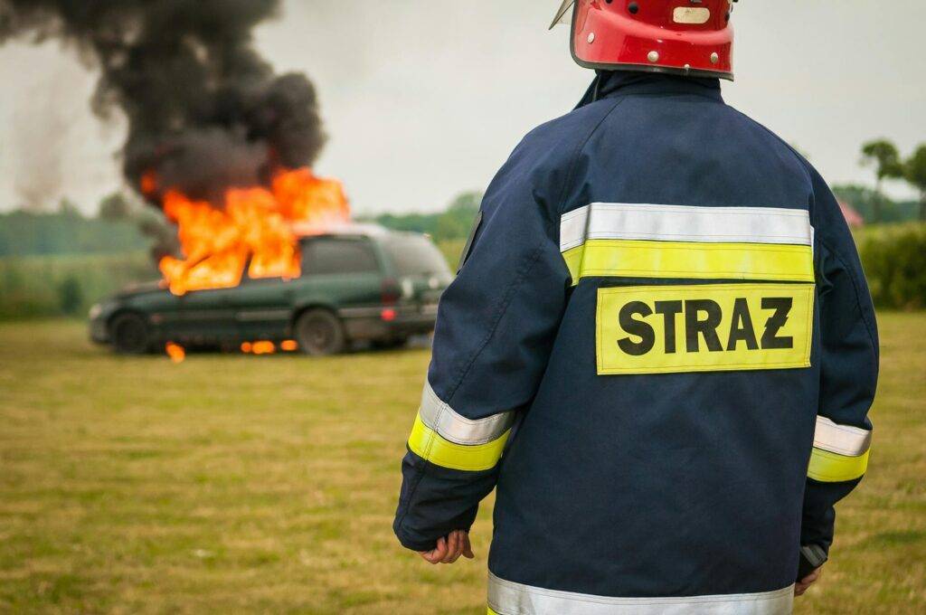 Accident Vs Incident Explained with 10 Examples of Each - HSE STUDY GUIDE